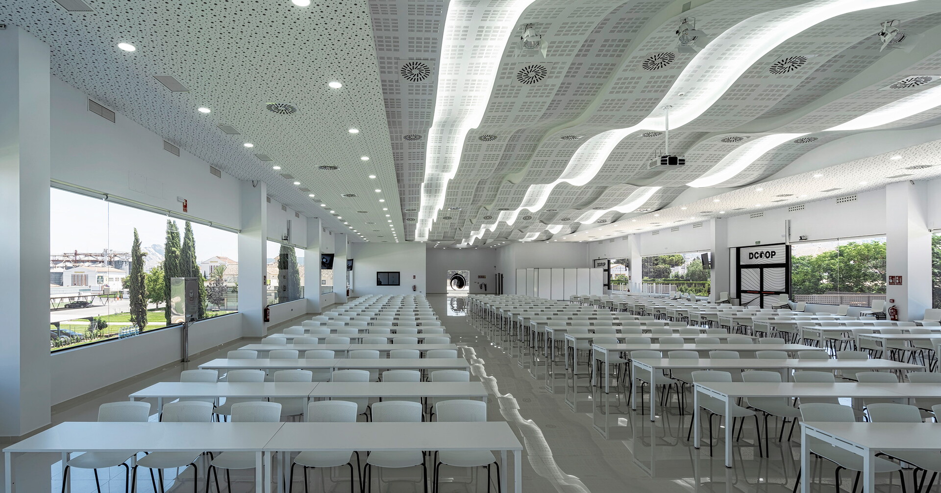 GYPTONE BIG CURVE LINE 6 | Rigips